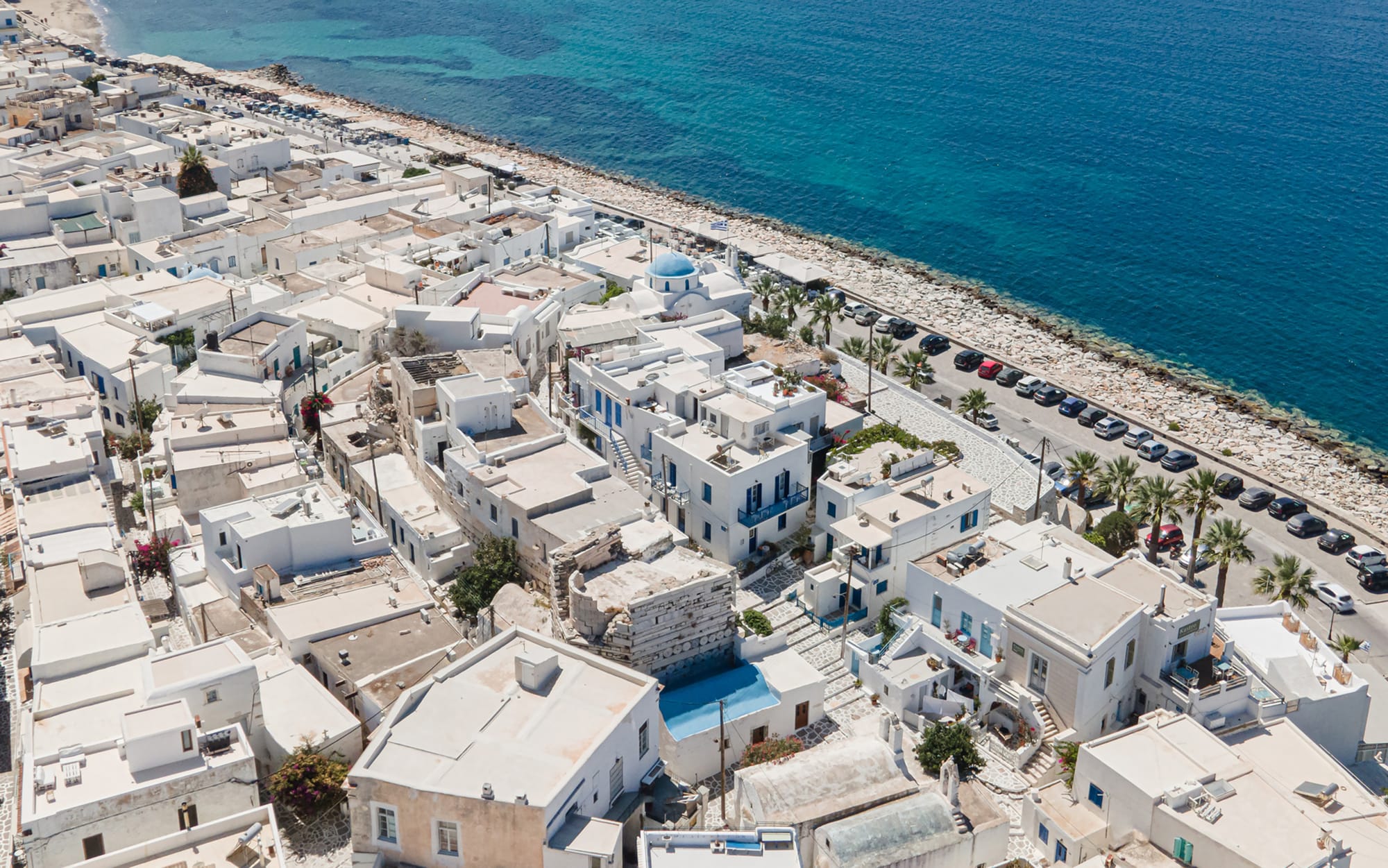 A brief linear history of Paros